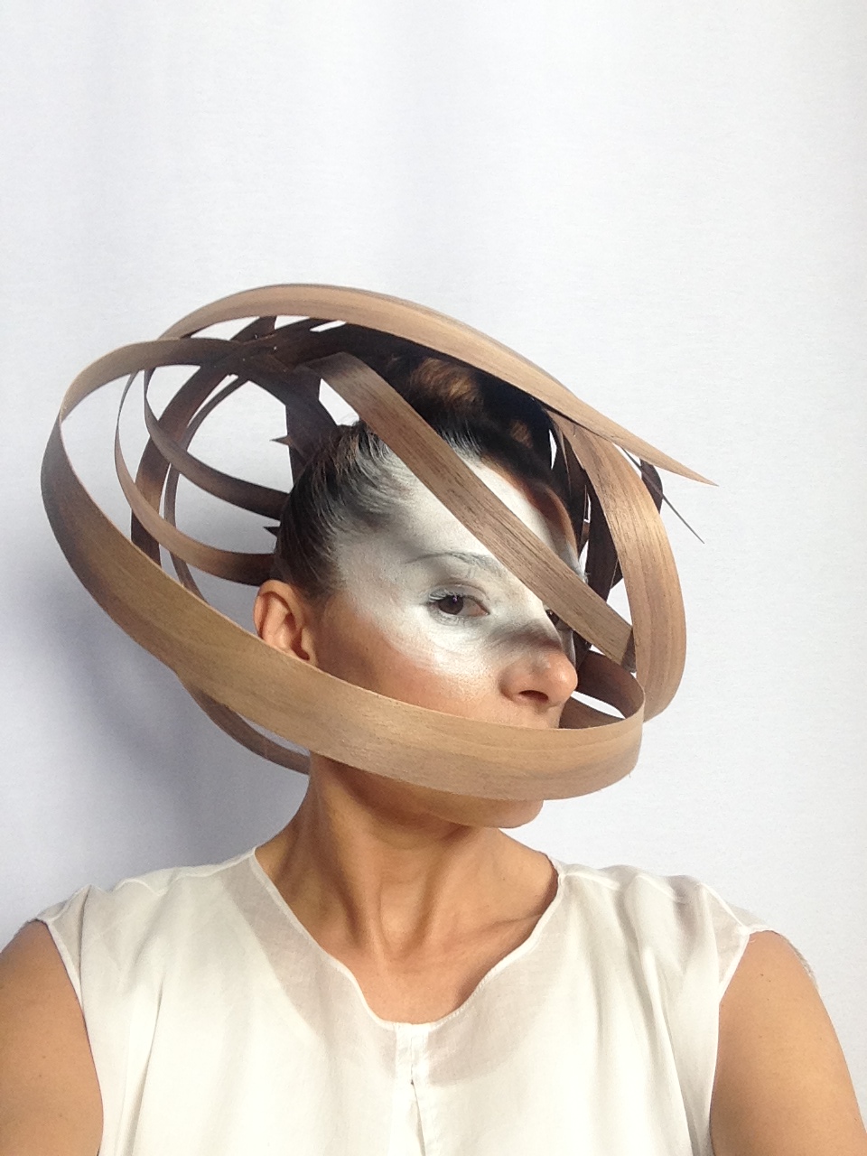 FASHION DESIGN / FRAME | LEME